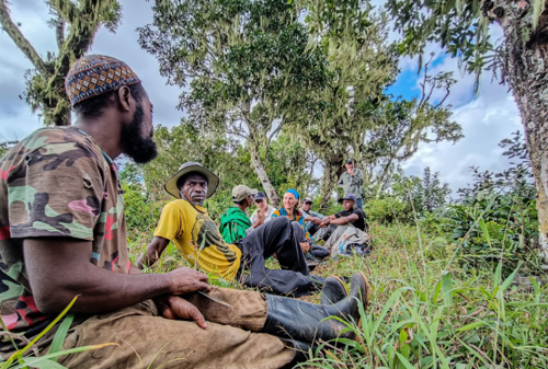Farmers commit to forest conservation in Comoros
